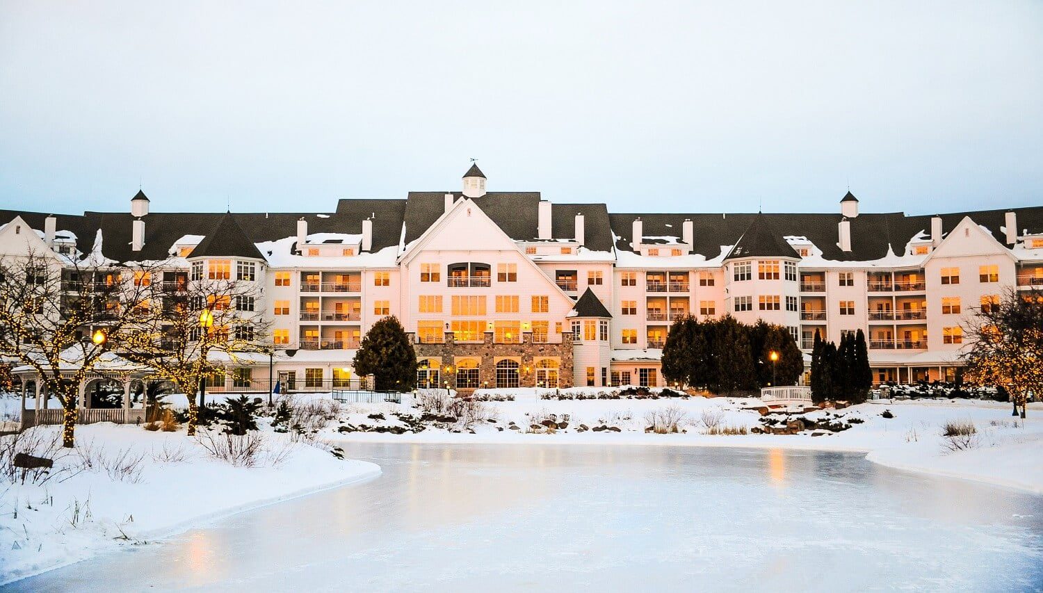 Everything to Know About the Best Christmas Event in Elkhart Lake, WI ...